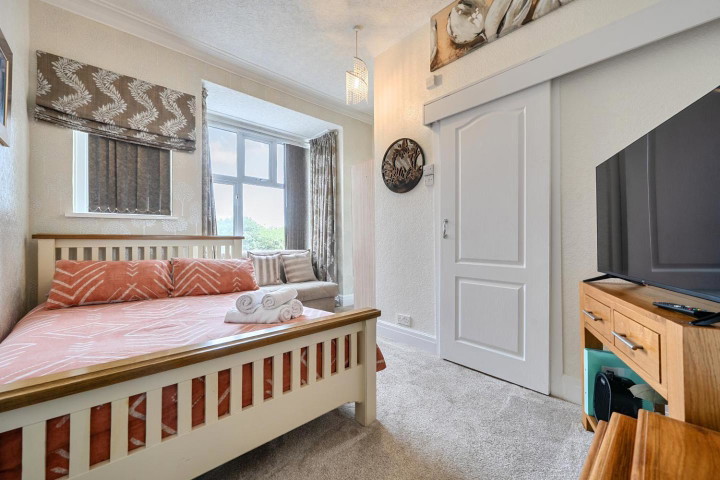 Ground Floor Studio Apartment At Sea-cote - Blackpool