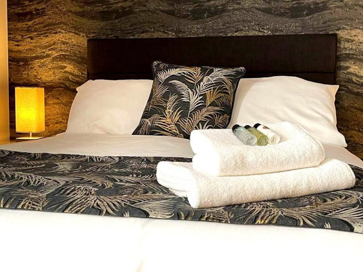 The Corner Rooms At The Black Horse Inn - England