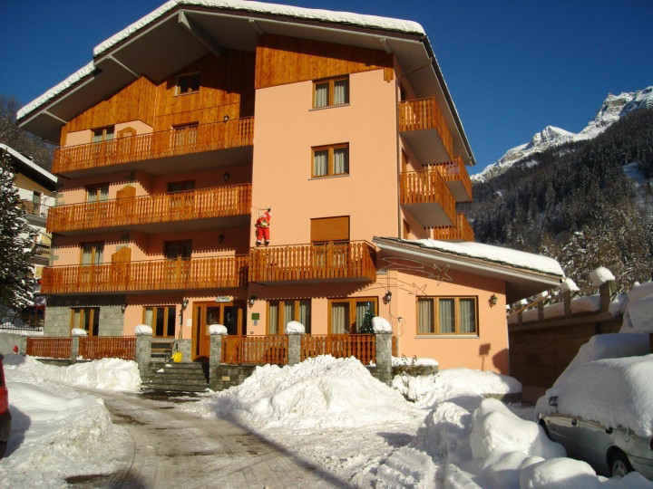 Hotel Dama Bianca - Champoluc