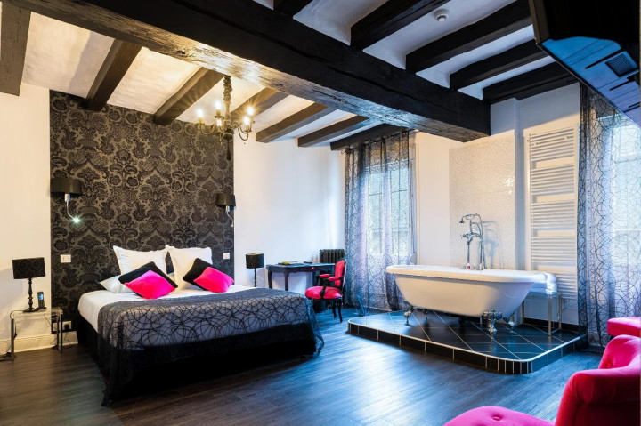 Logis Hotel Restaurant Le Cheval Blanc - Chenonceaux