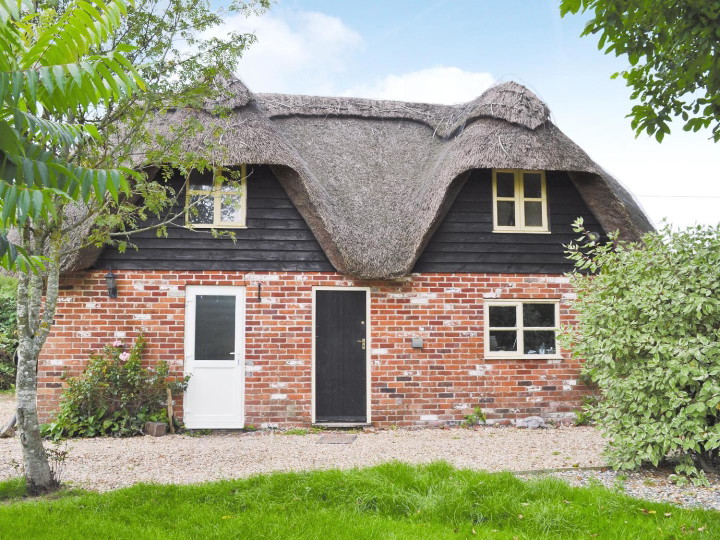 Walnut Tree Cottage - Fordingbridge