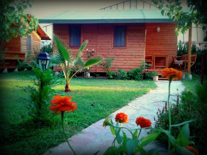 Sera Pansiyon - Turkey