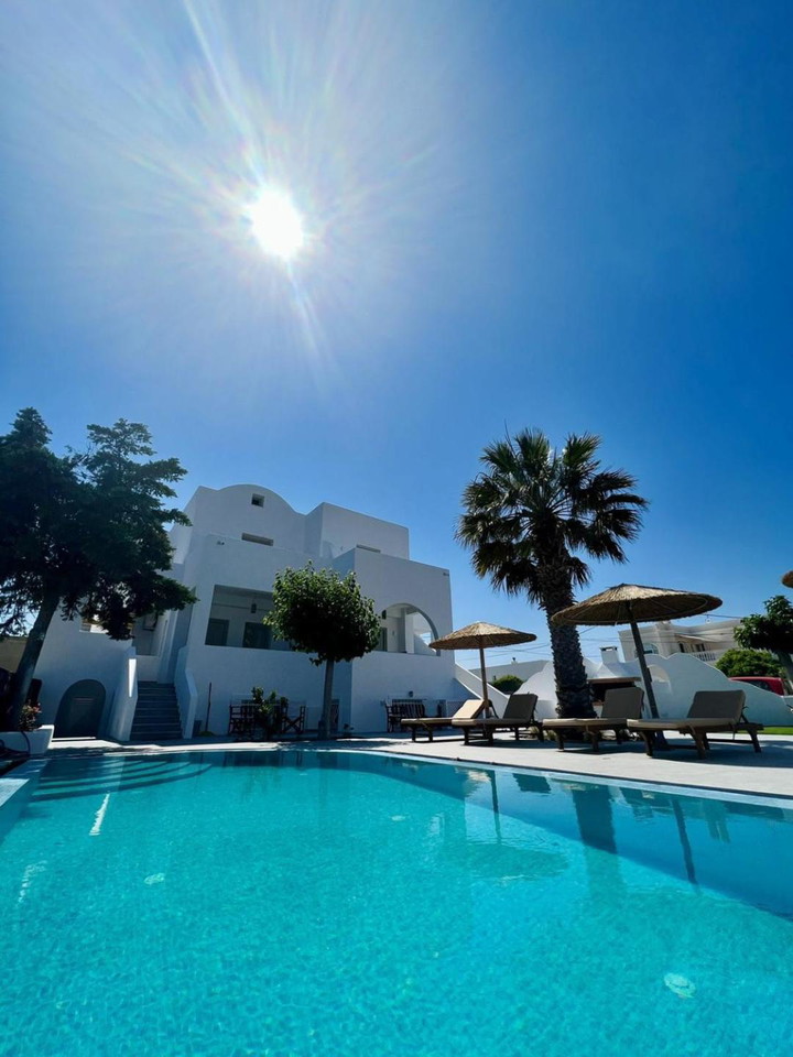 Santorini Villatzio Suites - Santorini