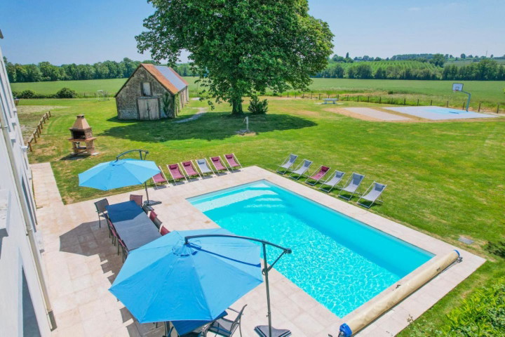 Crazy Villa Gilliere 61 - Heated Pool - Basket - 2h Paris - 30p - Orne