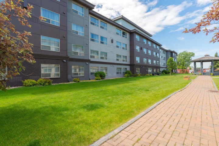Sandman Hotel & Suites Regina - Regina