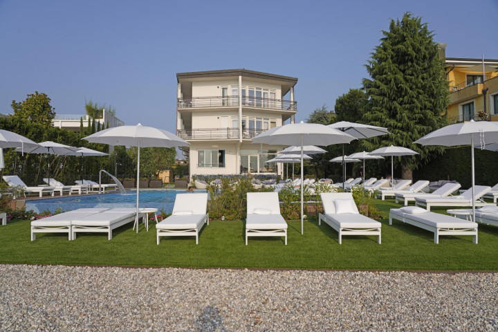 Hotel Unico By Dori - Manerba del Garda