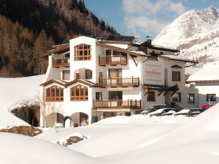 Pension Bergfrieden - Soelden
