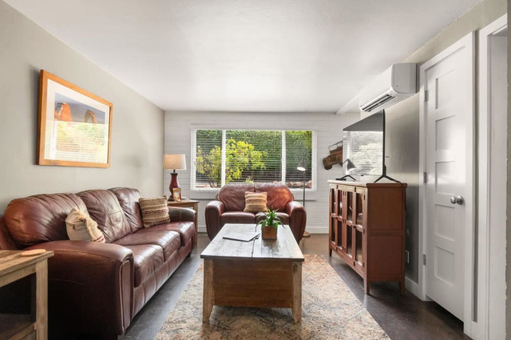 Downtown Cozy Home Base - Purple Sage 5 - Moab, UT