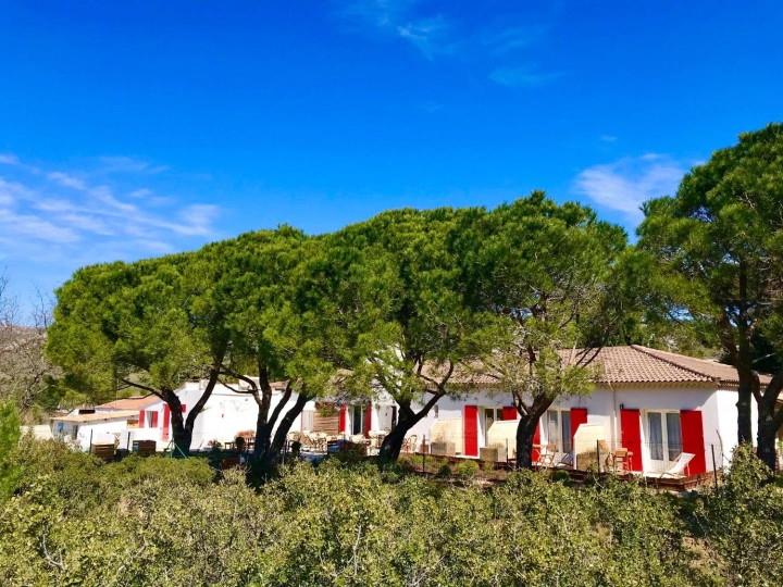 Les Volets Rouges - Hôtel Cassis - Situé Dans Le Parc National Des Calanques - Parking Gratuit - Roquevaire