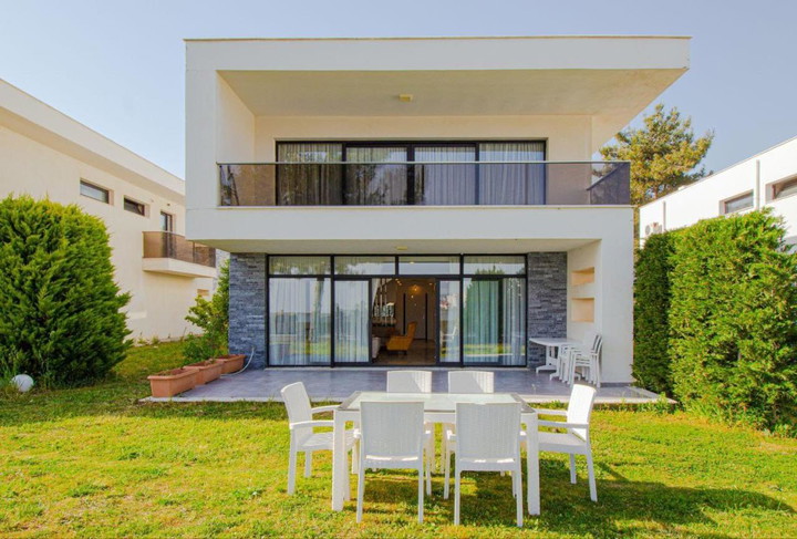 Deluxe Vi̇lla Kuşadası - Davutlar