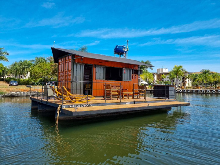 House Boat "Faroeste Caboclo" - Brasilia