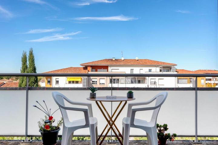 Ô Cocon Paisible - Wifi, Calme, Smart Tv, Parking - A 2min Du Campus Tbs - Labège