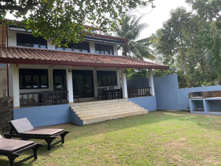 Oxo Villa - Hikkaduwa