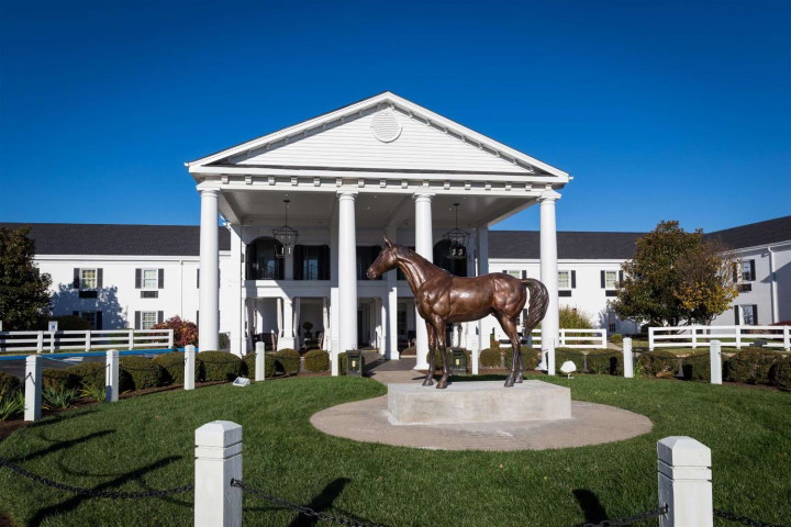 The Campbell House Lexington, Curio Collection By Hilton - Lexington, KY