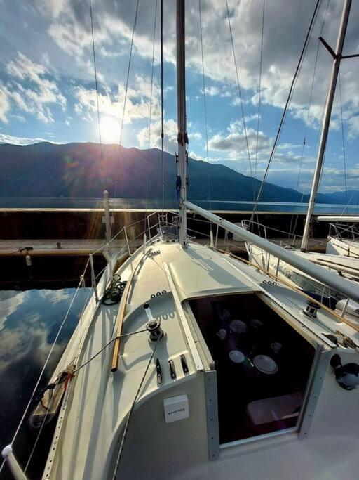 Voilier Sunbeam Yachts 27,5 à Quai Au Grand Port Aix Les Bains - Aix-les-Bains
