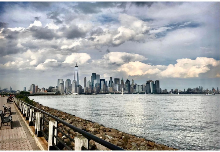 Budget-friendly Stay Near Nyc With Beautiful Skyline Views - West New York, NJ