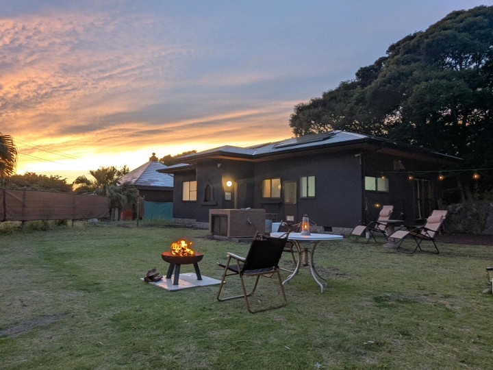Big Island Base 一組限定の庭付き一棟貸し Bbq 焚き火 テントサウナ 最大6名 - 伊豆大島