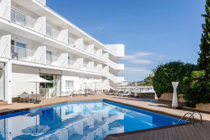 Hotel Torá - El Toro