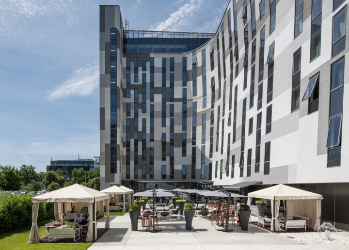 Zijin Hotel Belgrade - Belgrade