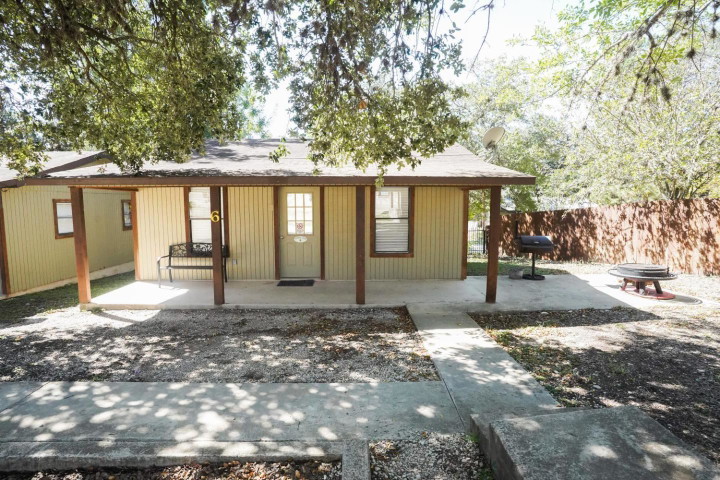 Cypress Villa #6 - Concan, TX