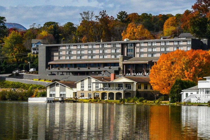 The Terrace Hotel At Lake Junaluska - Maggie Valley, NC