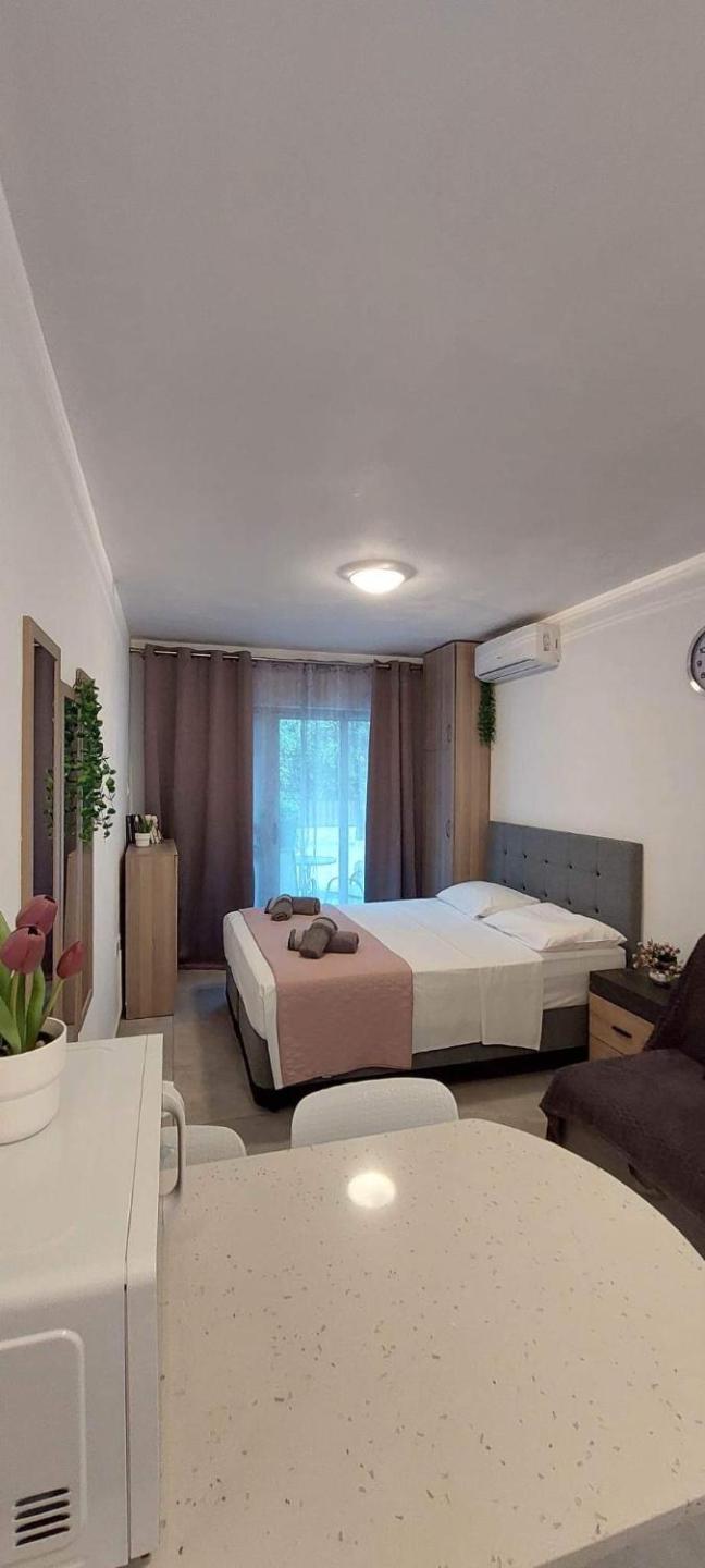Stay With Oleg C17 - Mağusa