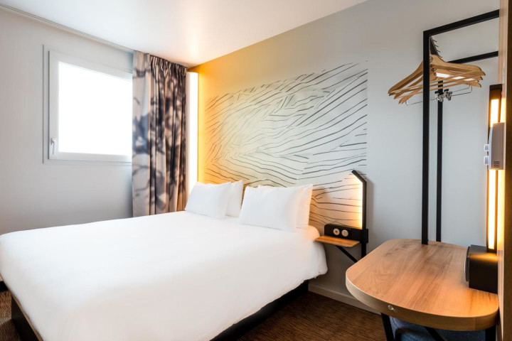 B&b Hotel Le Port Marly Saint Germain En Laye - Versailles