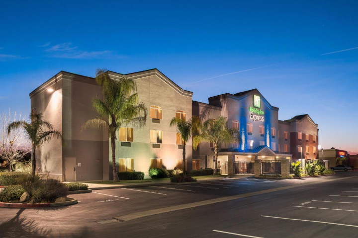 Holiday Inn Express Rocklin - Galleria Area By Ihg - Roseville, CA