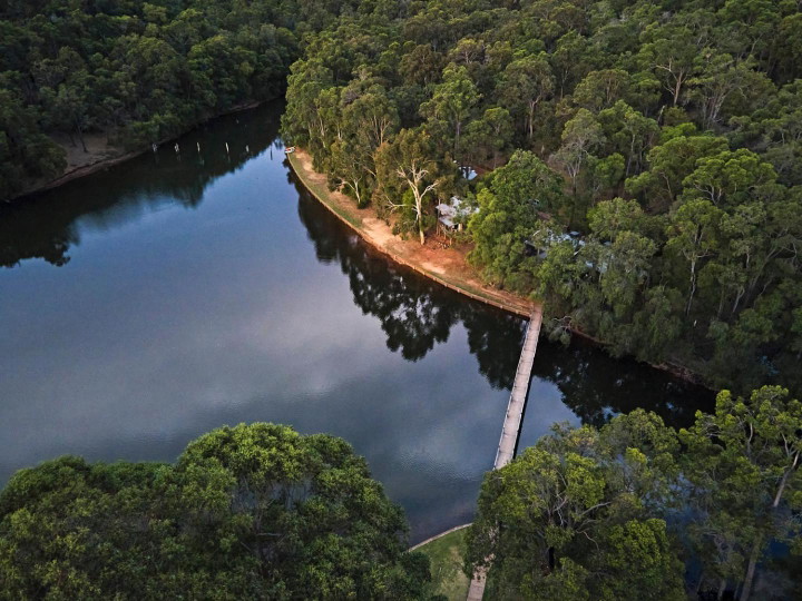 Evedon Lakeside Retreat - Bunbury