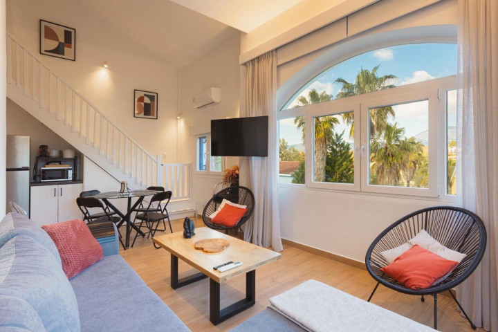 Dreamy Seaside Loft Pool, Parking, Fast Wifi - Korfoe