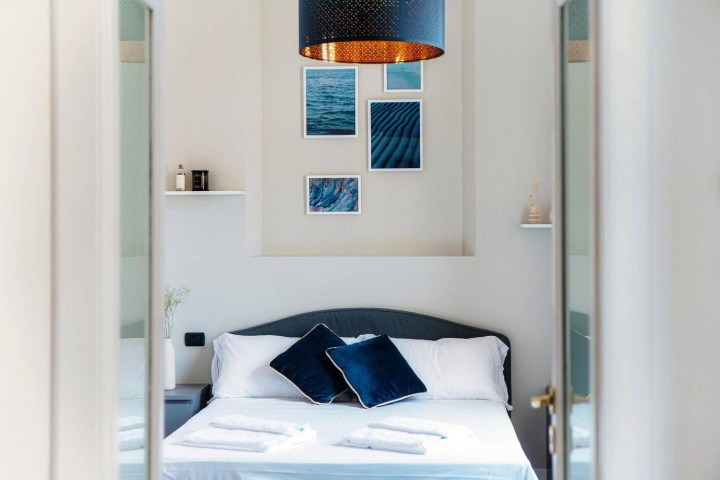 Shades Of Lake - Blue Apartment - Cernobbio