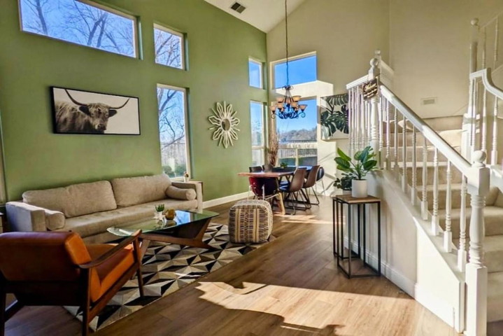 King Bed Quiet Home On Cul-de-sac Hiking Trails - Folsom, CA