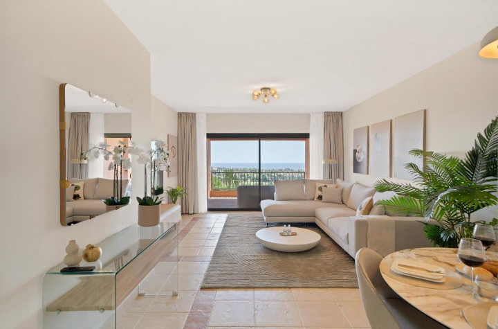 Flamingos Luxury Apartment - Sea Views, Golf & Free Parking - Costa del Sol