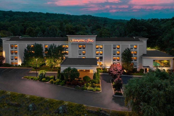 Hampton Inn Danbury - Danbury, CT