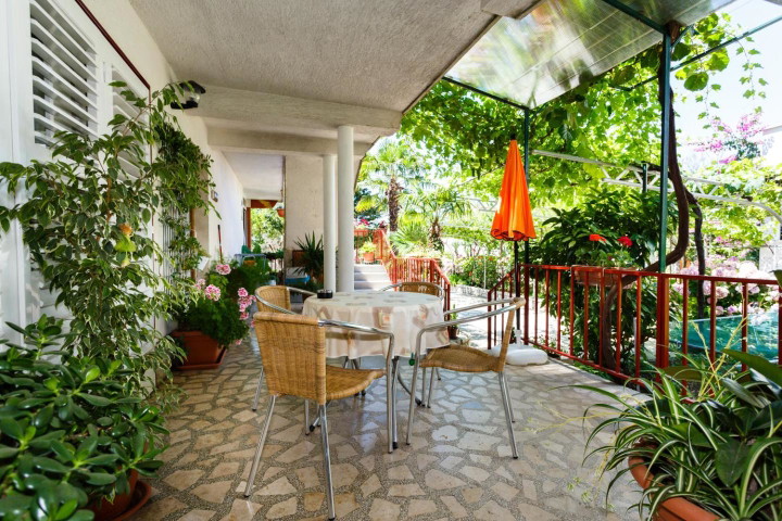 Apartments Lovorik - Krk