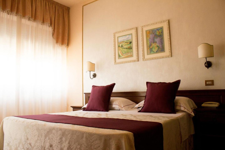 Hotel Ristorante Tre Stelle - Montepulciano