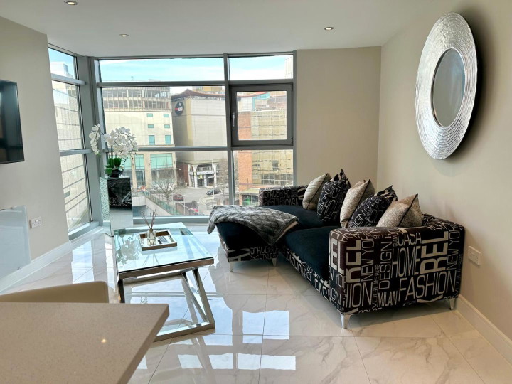 Superior Apartment In Cardiff City Centre - Cardiff