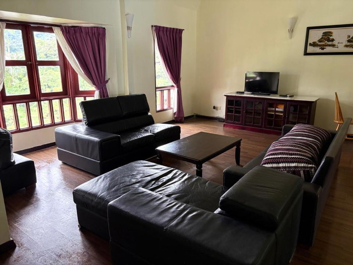 Villa Dahlia, Cozy Penthouse - Tanah Rata