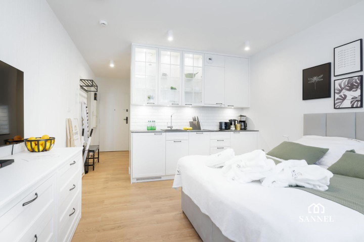 Apartament Baltic Amber Z Dostępem Do Basenów,strefy Saun, Jacuzzi Za Dodatkową Opłatą- Pinea Apartments Pobierowo-sannel Apartments For Rent - Pobierowo