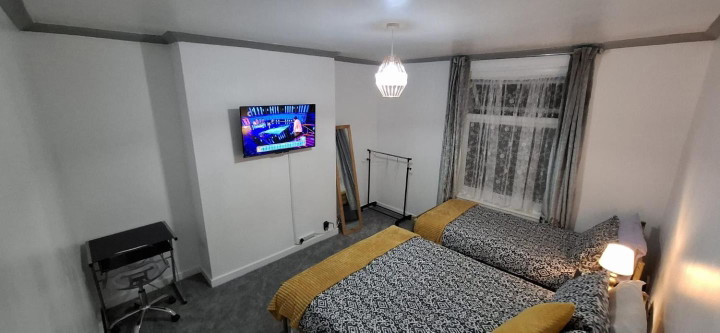 Plymouth Airbnb - Devon
