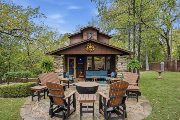 The Woods Cabins - Eureka Springs, AR