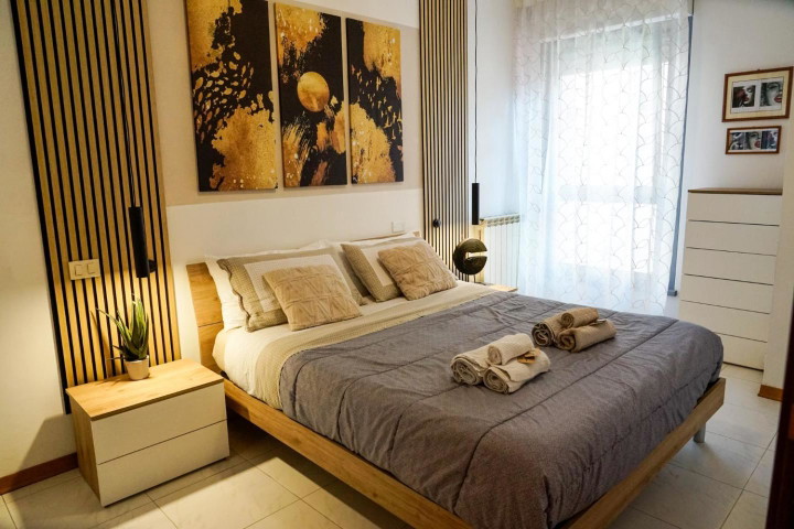 House 105 Suite Apartment - Perúgia
