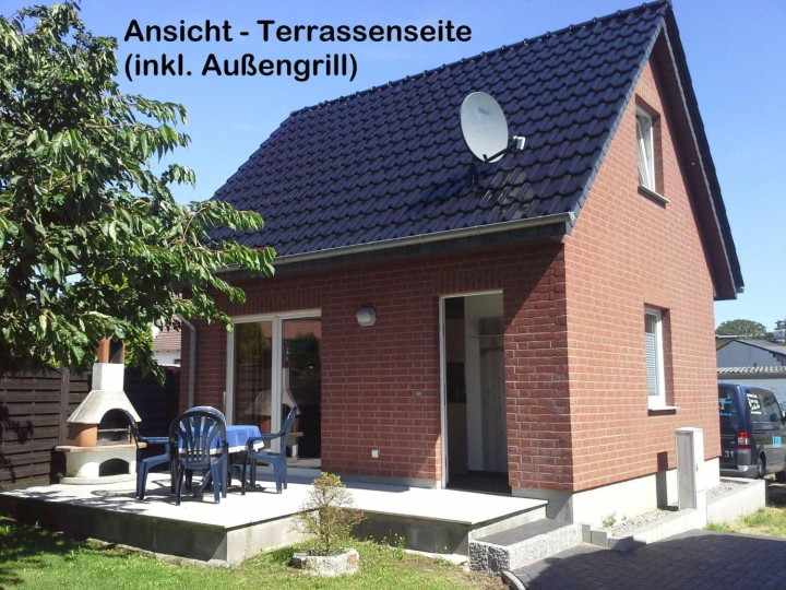 Holiday Home Kleines Ferienhaus Mit Garten In Wismar By Interhome - Wismar