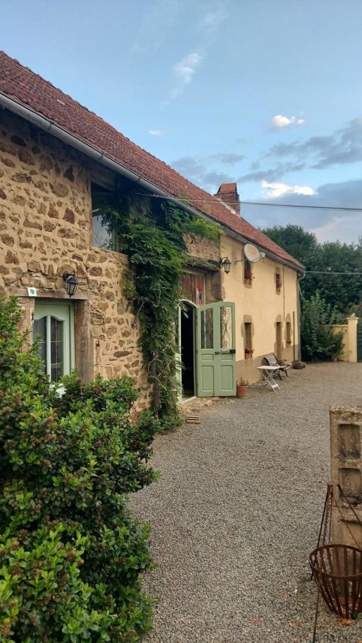 Le Relais Des Eléphants Colorés - Puy-de-Dôme