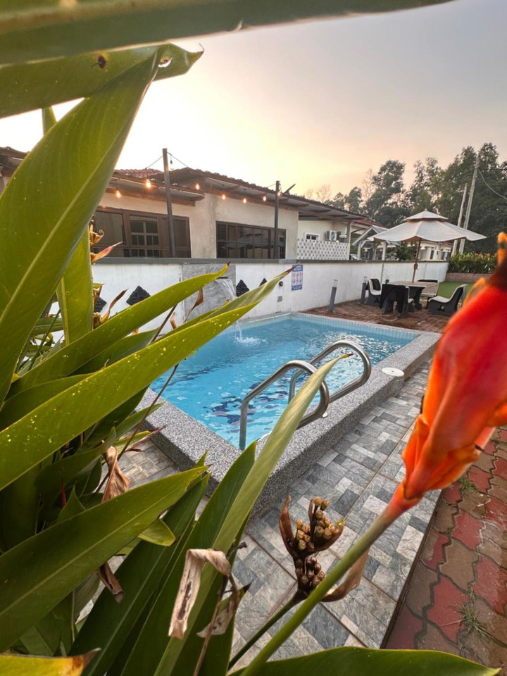 Decherating Privatepool - Cherating