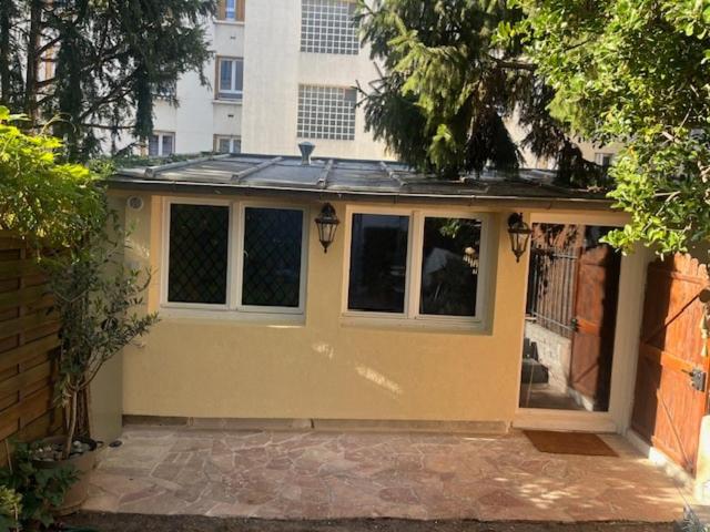 Studio Rénové Avec Petite Terrasse Privative - Nogent-sur-Marne