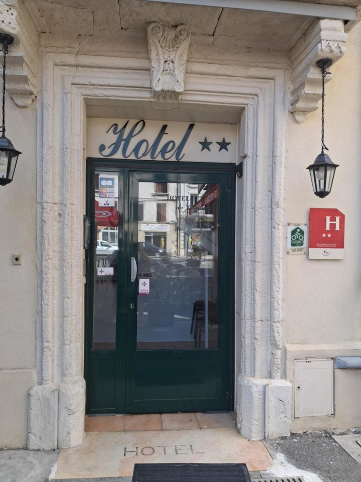 Hotel Hebergement Spiripontain - Pont-Saint-Esprit
