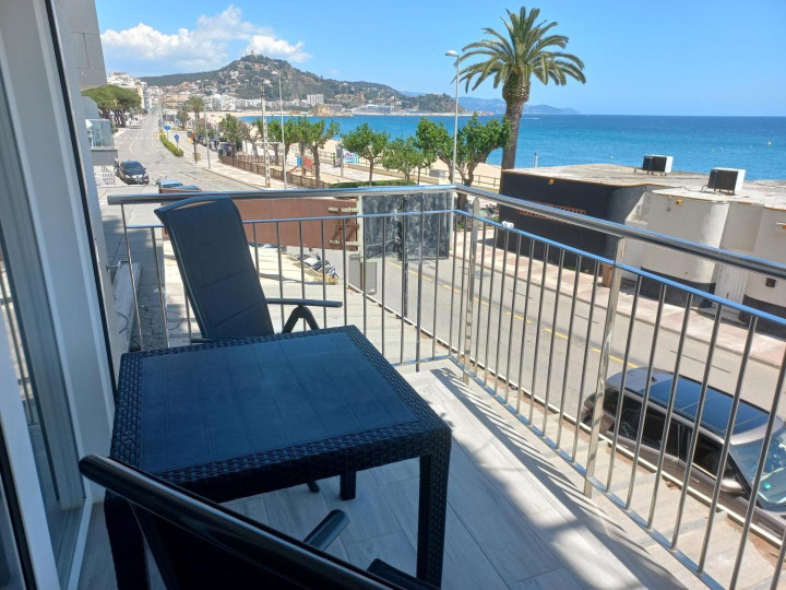 Estudio Con Impresionantes Vistas Al Mar - Costa Brava