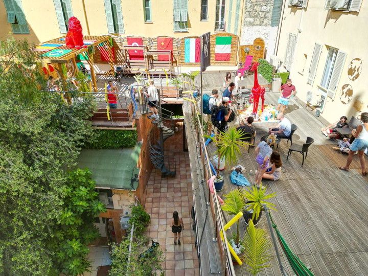 Antares Hostel - Cap-d'Ail