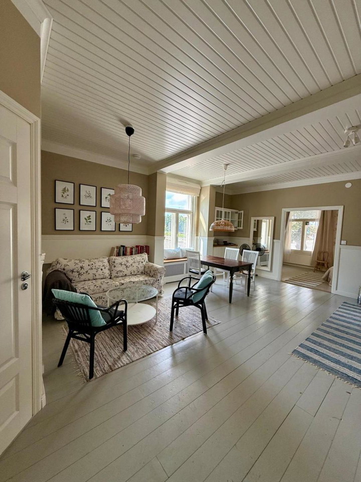 Charming Two-room Apartment In An Old 19th-century Wooden House - Hanko